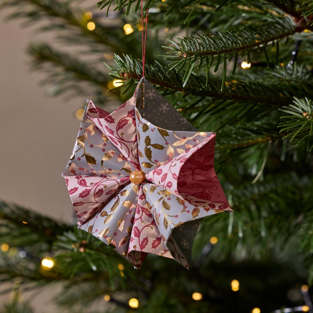 Jul | Søstrene Grene